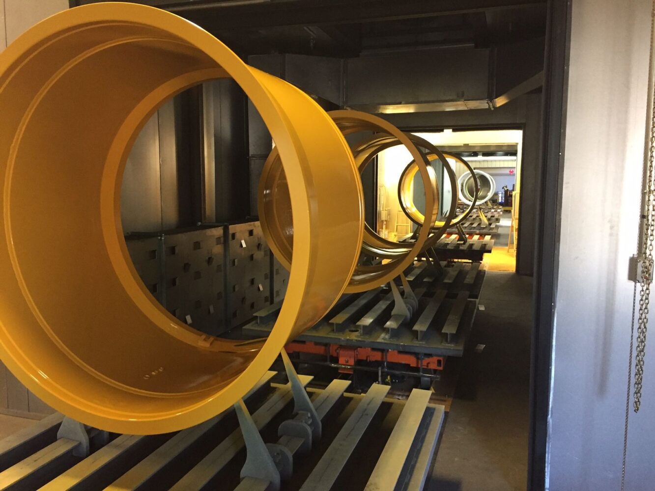 Conveyor Systems - Industrial Finishing Systems - Spray Booth Experts